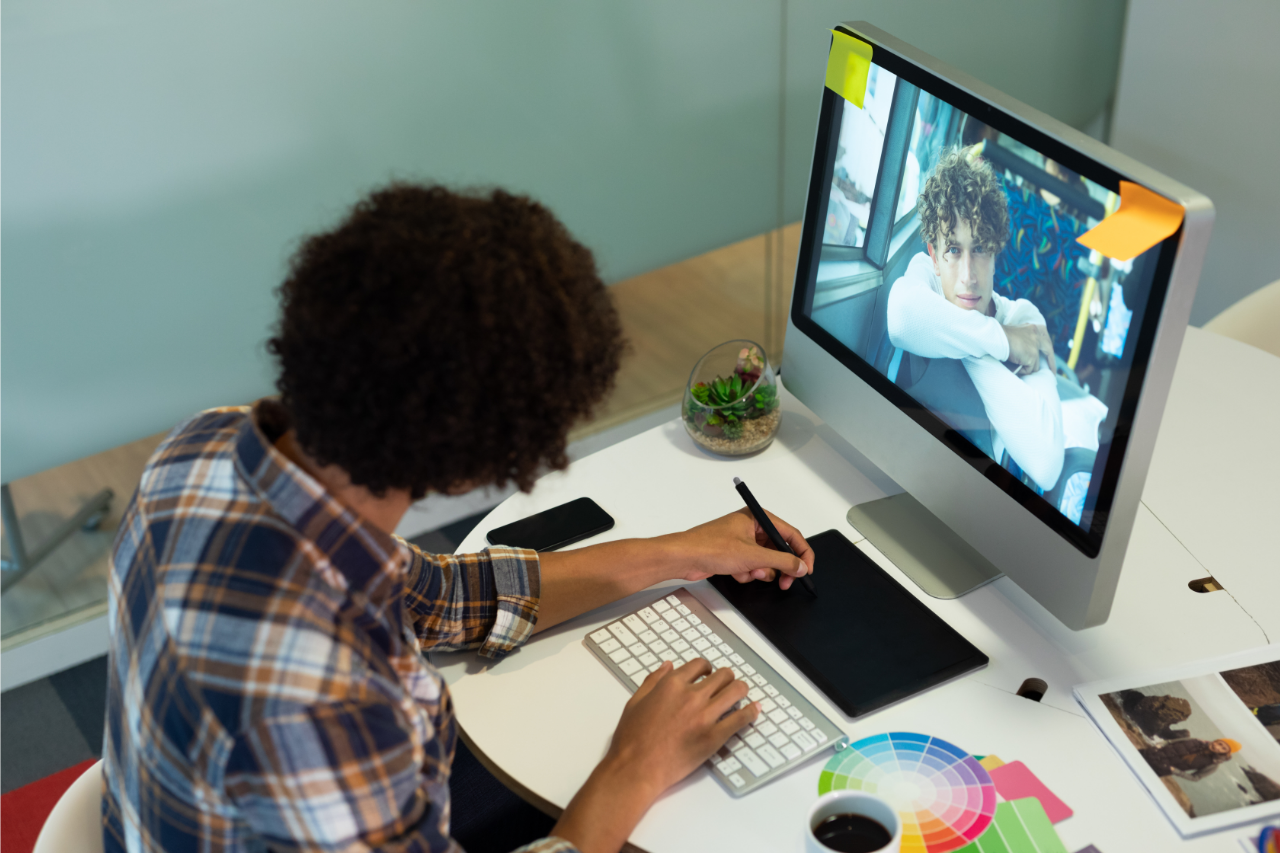 Comment se passe une formation en design graphique en ligne - LocalHost ...